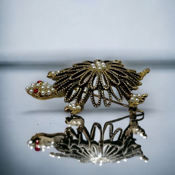 Vintage | Jewelry | Vintage Gold Tone Turtle Brooch Pin Faux Pearls ...